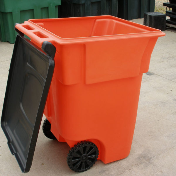 Plastic Rear Load Dumpsters | Nedland Poly Dura Kans